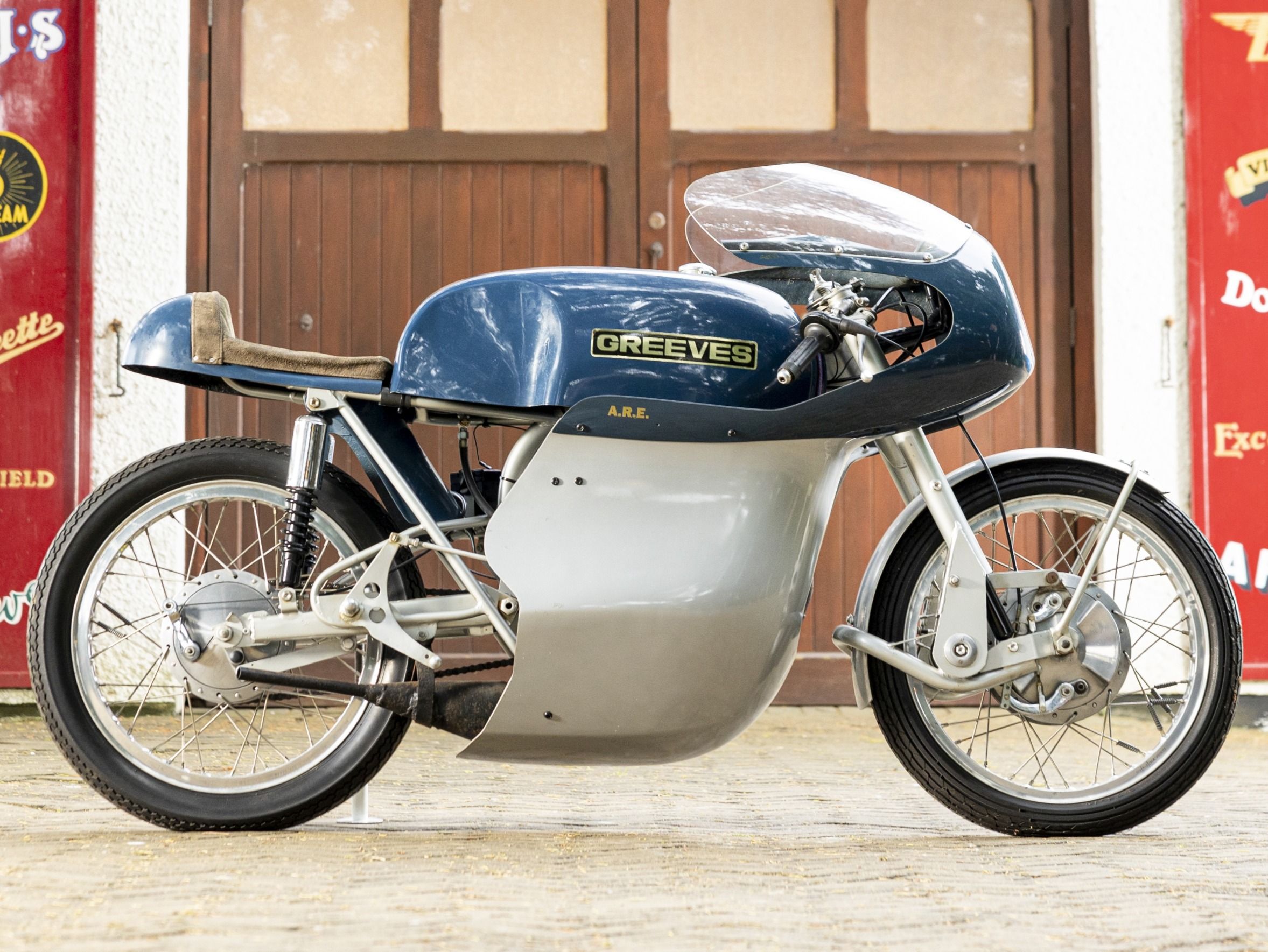 Bonhams Cars : The Anthony R. East Classic Motorcycle Collection, 1966 ...