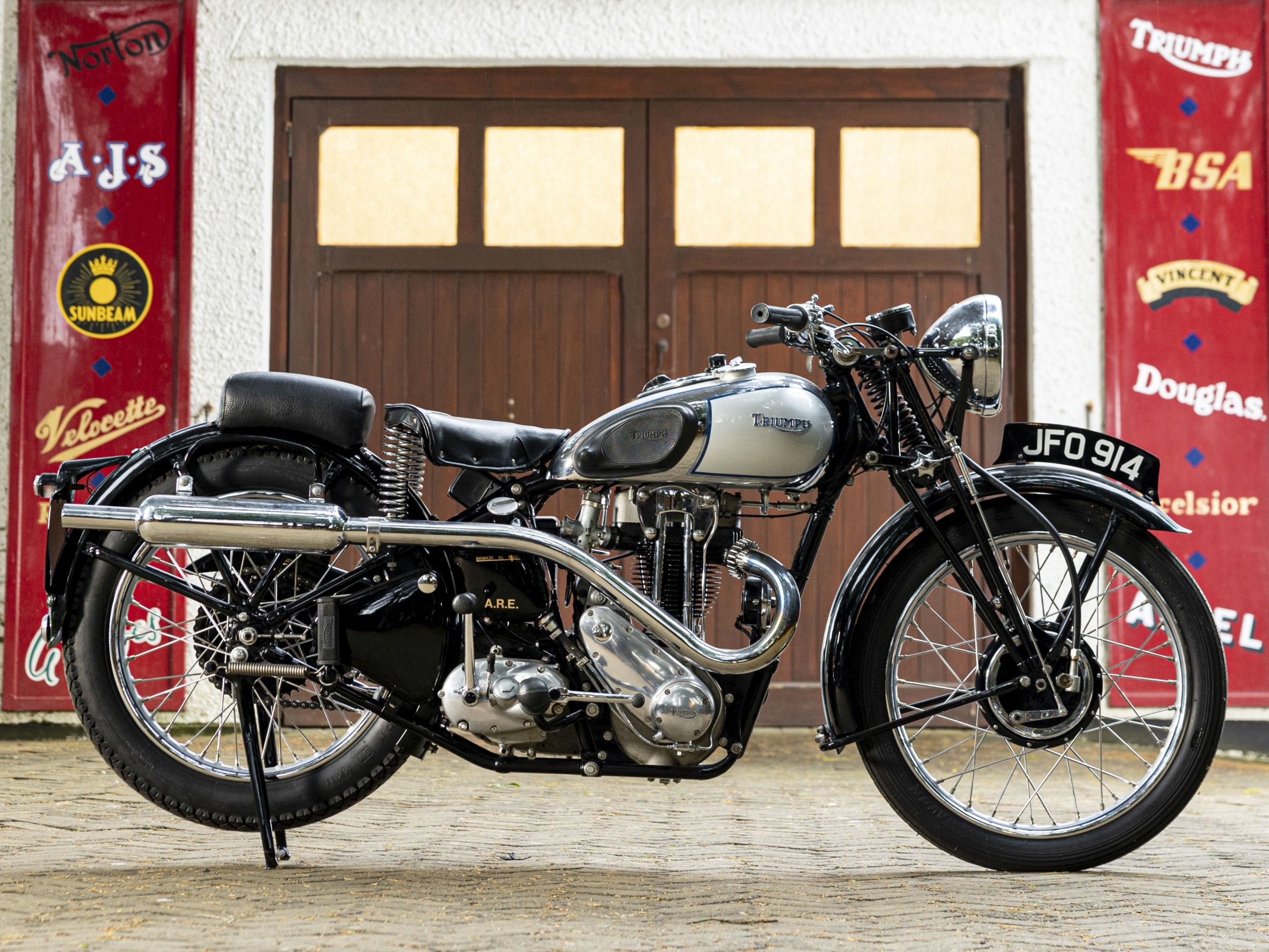 Bonhams Cars : The Anthony R. East Classic Motorcycle Collection, 1938 ...