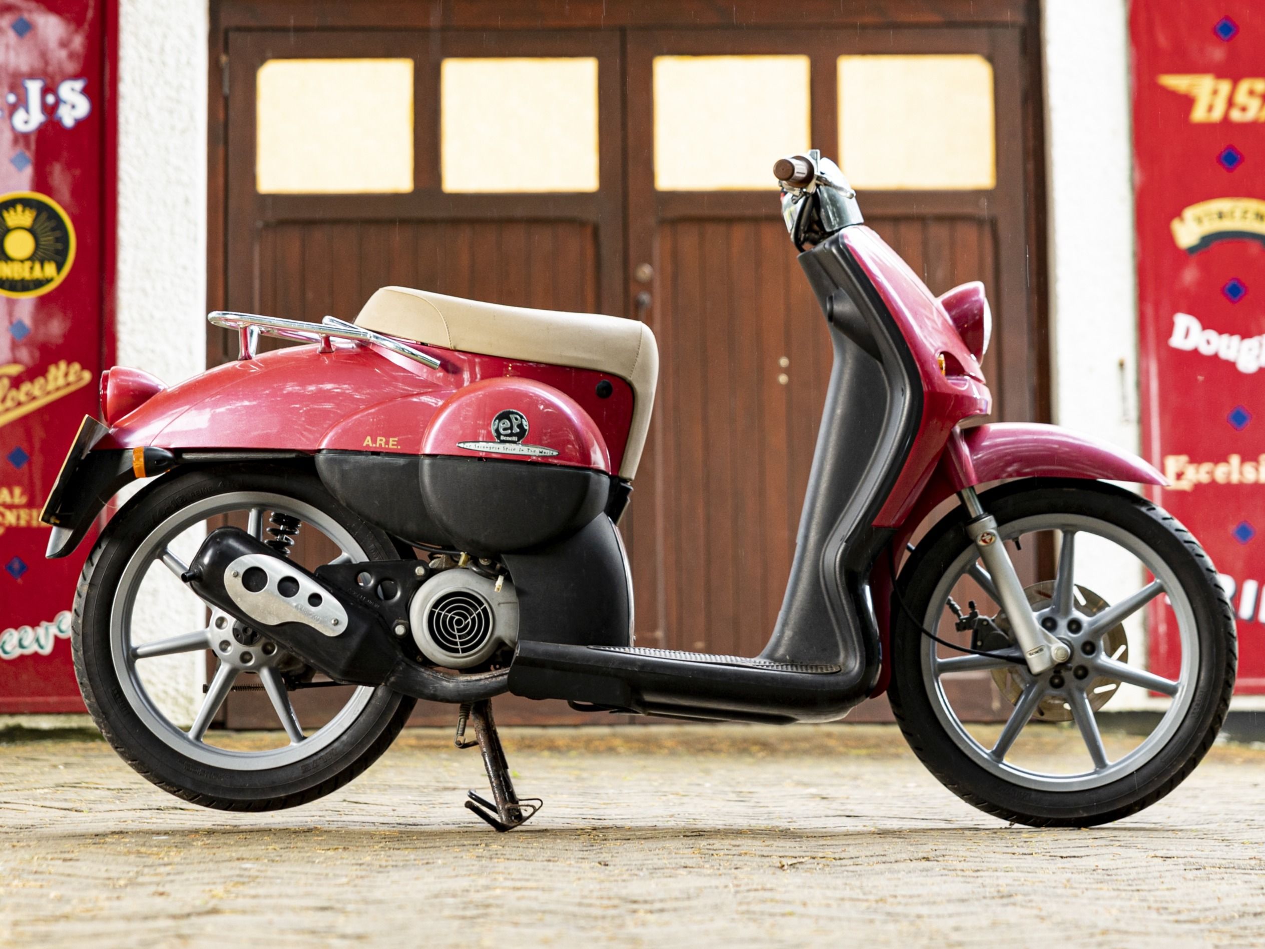 Bonhams Cars : The Anthony R. East Classic Motorcycle Collection, 1998 ...