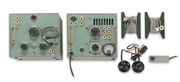 Bonhams : A Stazione RN-3 Spy Transceiver, Italian, circa 1942,