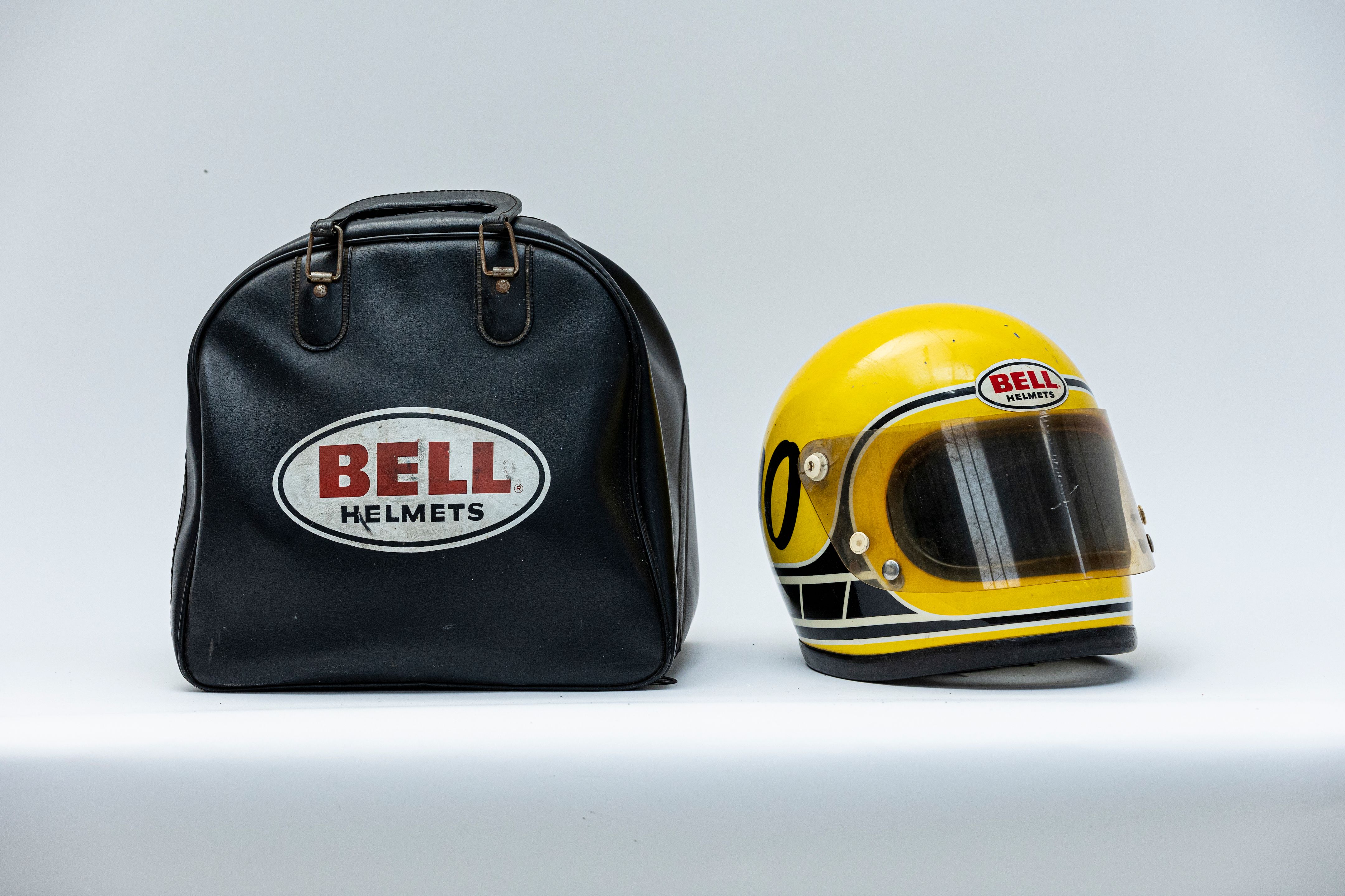 Bonhams Cars : Jarno Saarinen: A full-face helmet by Bell ((Qty))