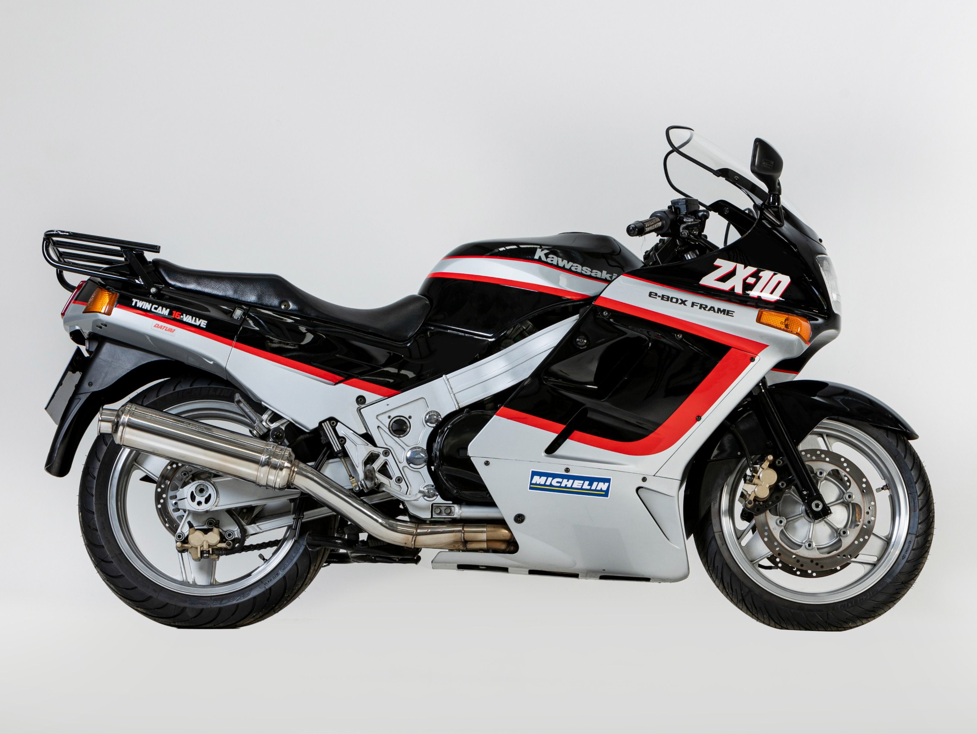 Bonhams Cars : Property of a deceased's estate, 1989 Kawasaki 998cc ...