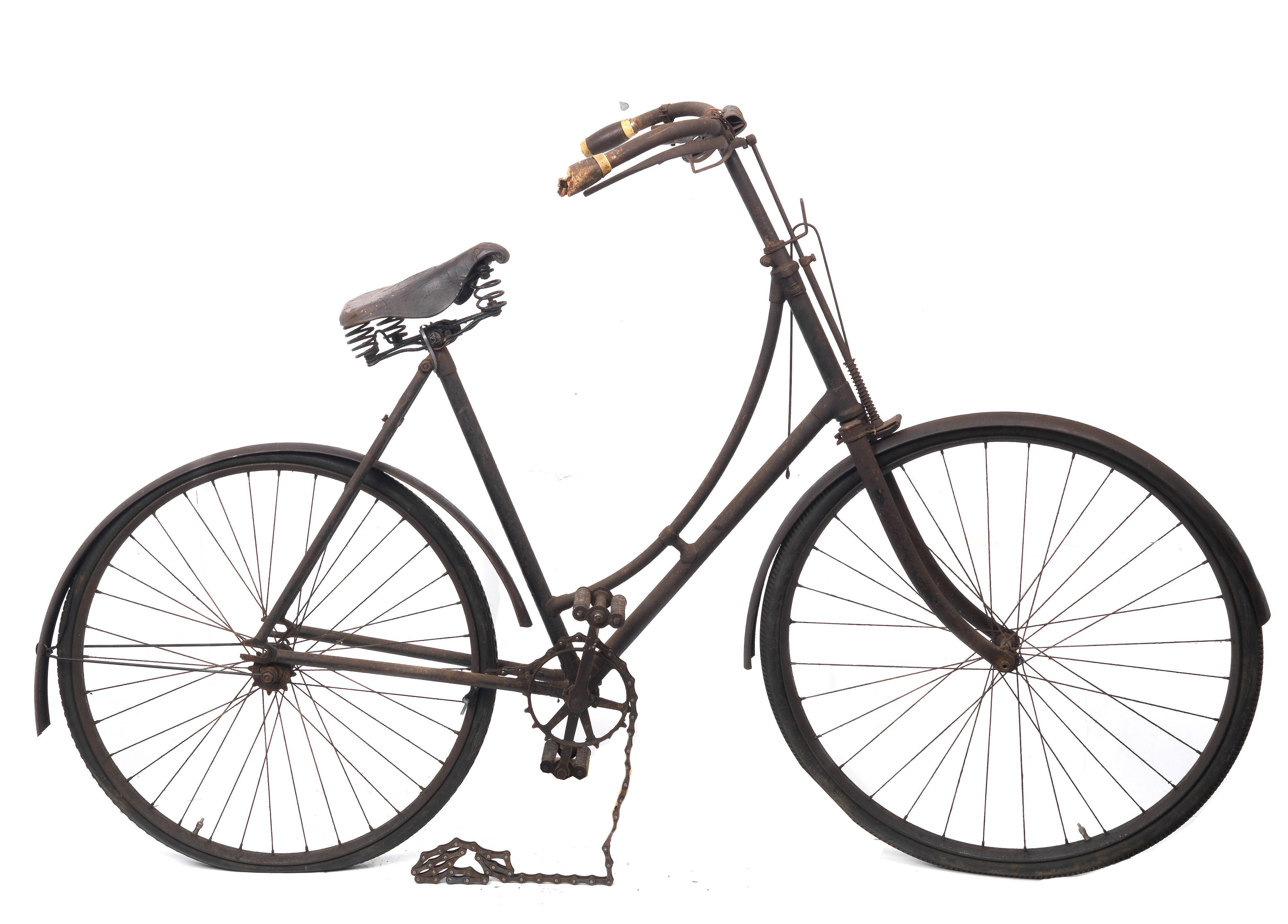 Bonhams Cars : A Swift ladies' loop frame Safety bicycle, circa 1895 ...