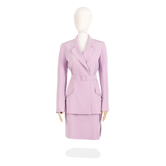 Bonhams : Elizabeth Debicki (as Princess Diana): A skirt suit Season 5 ...