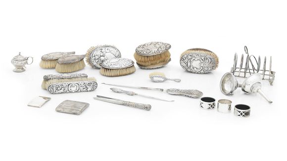 Bonhams : A Collection of Silver Various dates and makers