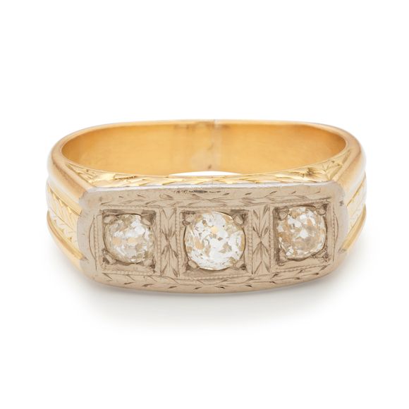 Bonhams Cornette de Saint Cyr : TRILOGY DIAMOND RING BAGUE TROIS DIAMANTS