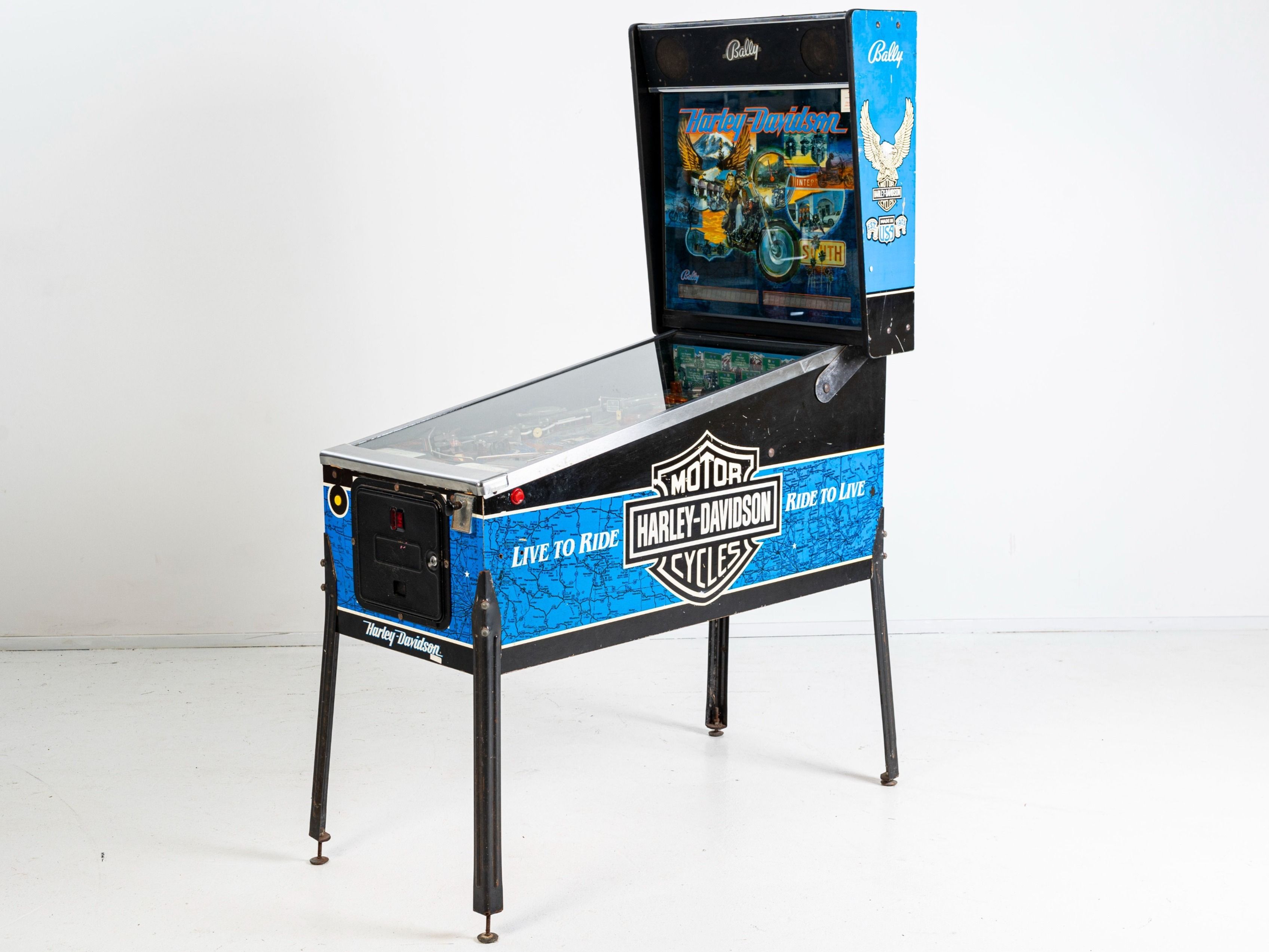 Bonhams Cars : A 'Harley-Davidson' pinball machine by Bally/Midway MFG ...