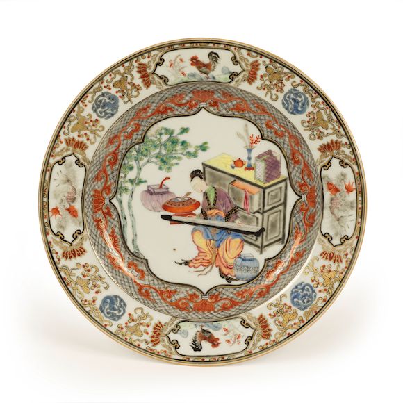 Bonhams Cornette de Saint Cyr : ASSIETTE EN PORCELAINE DE LA FAMILLE ...