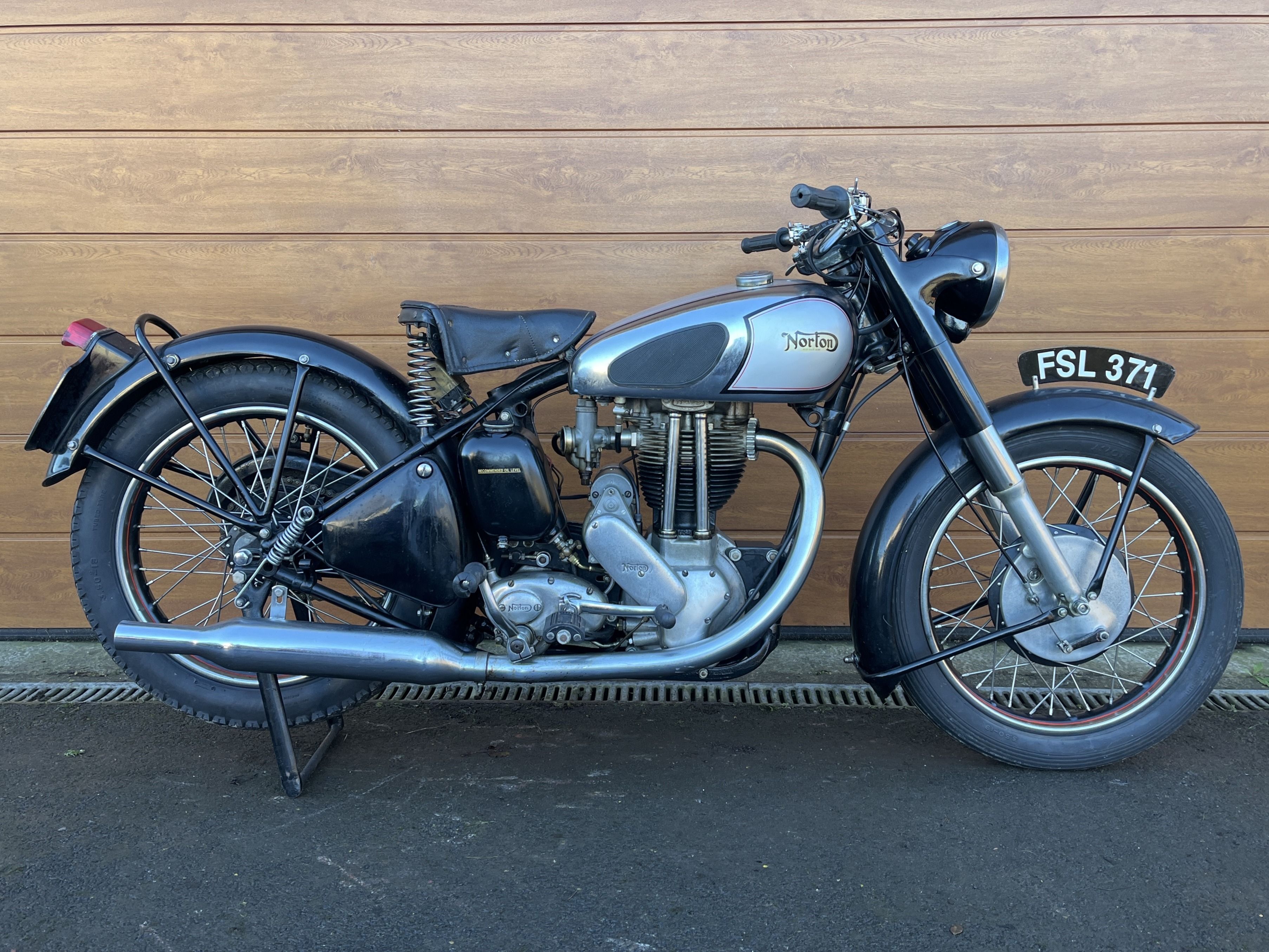 Bonhams Cars : Property of a deceased's estate, c.1955 Norton 490cc ...