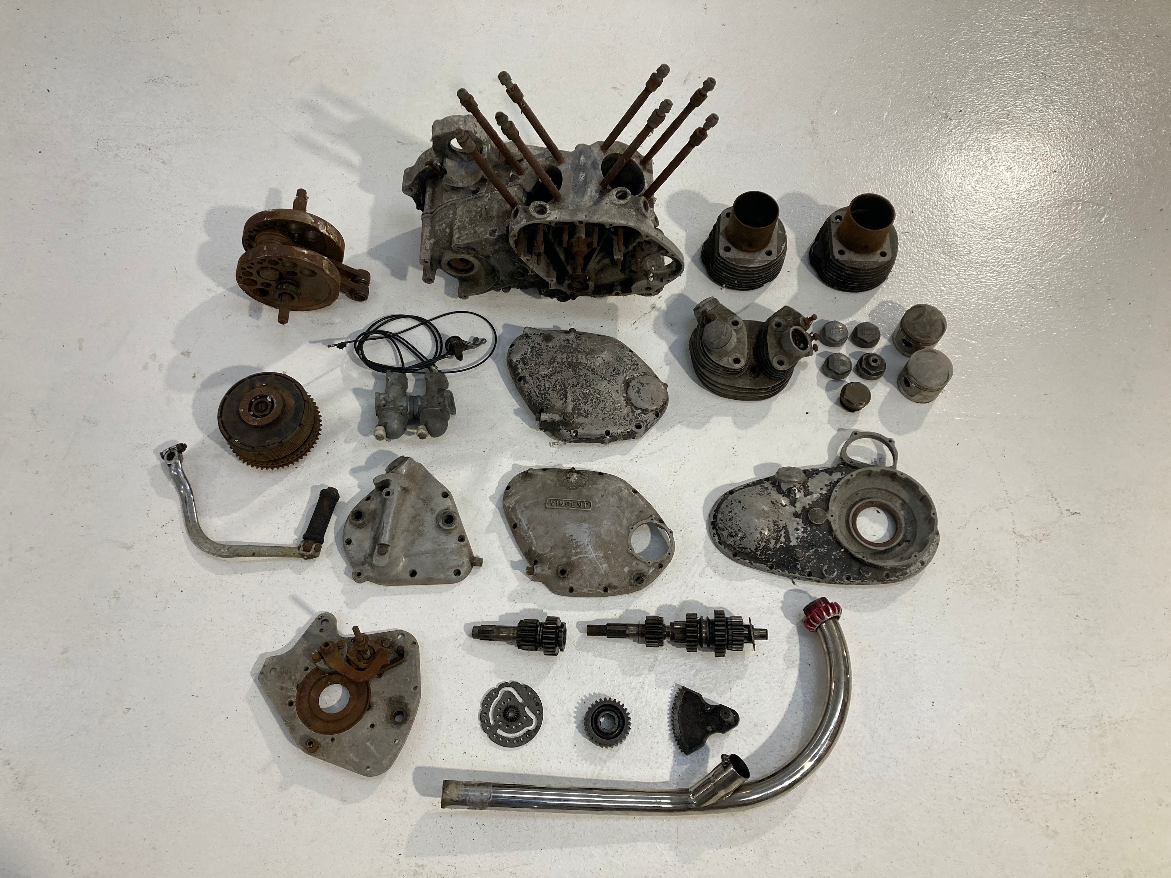 Bonhams Cars : 1948 Vincent Series-B Rapide engine cases ((Qty))