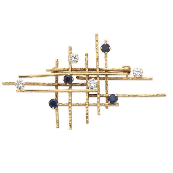Bonhams : STEVEN STONE LTD: SAPPHIRE AND DIAMOND BROOCH,