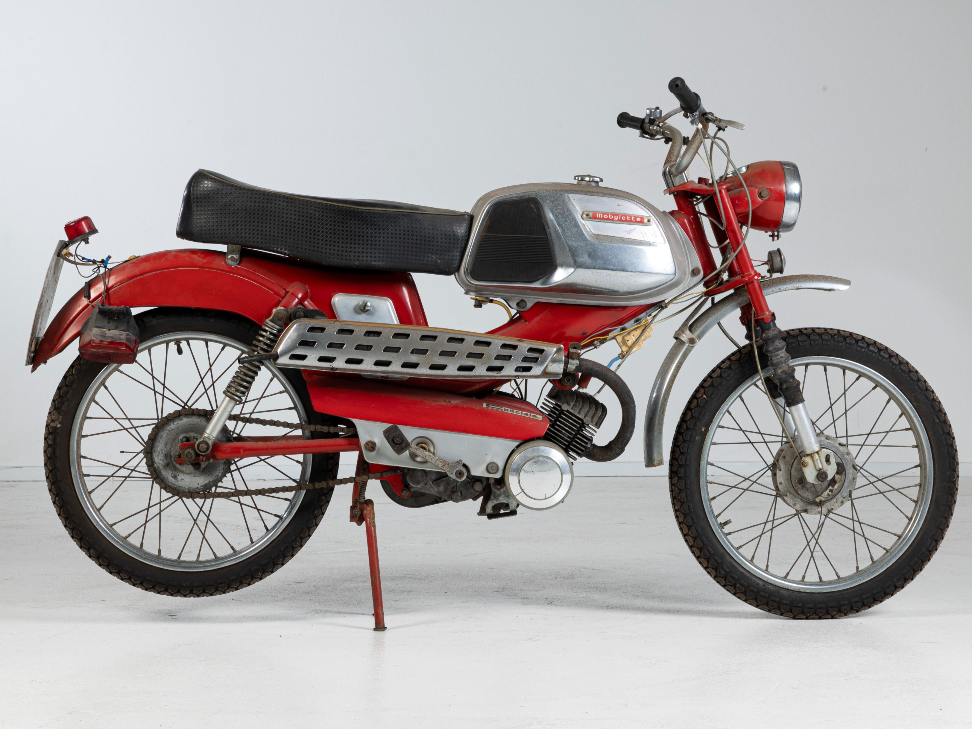 Bonhams Cars : 1973 Motobécane Mobylette 50cc Speciale Sports Moped ...