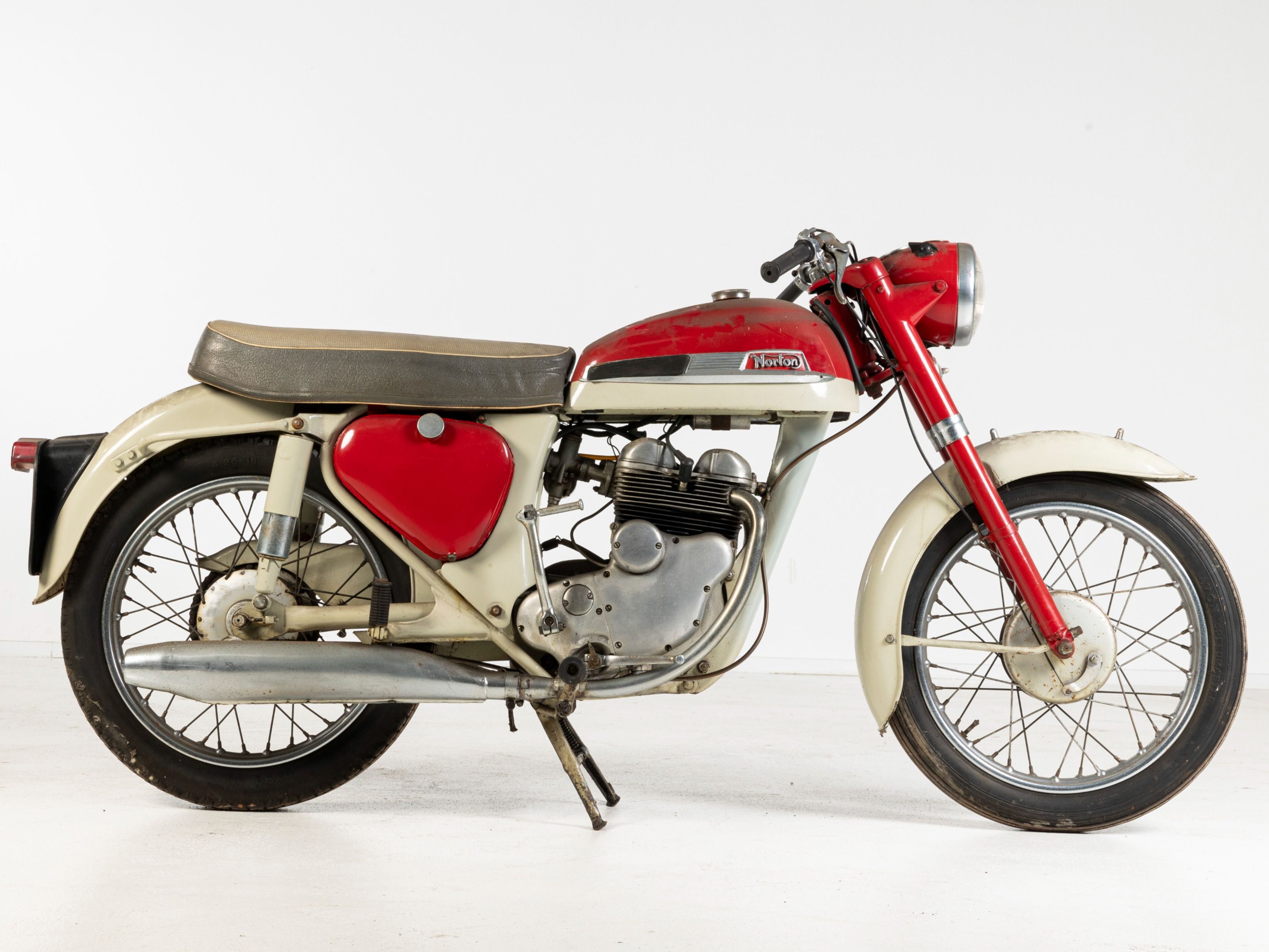 Bonhams Cars : 1961 Norton 250cc Jubilee Frame no. VIN plate missing ...