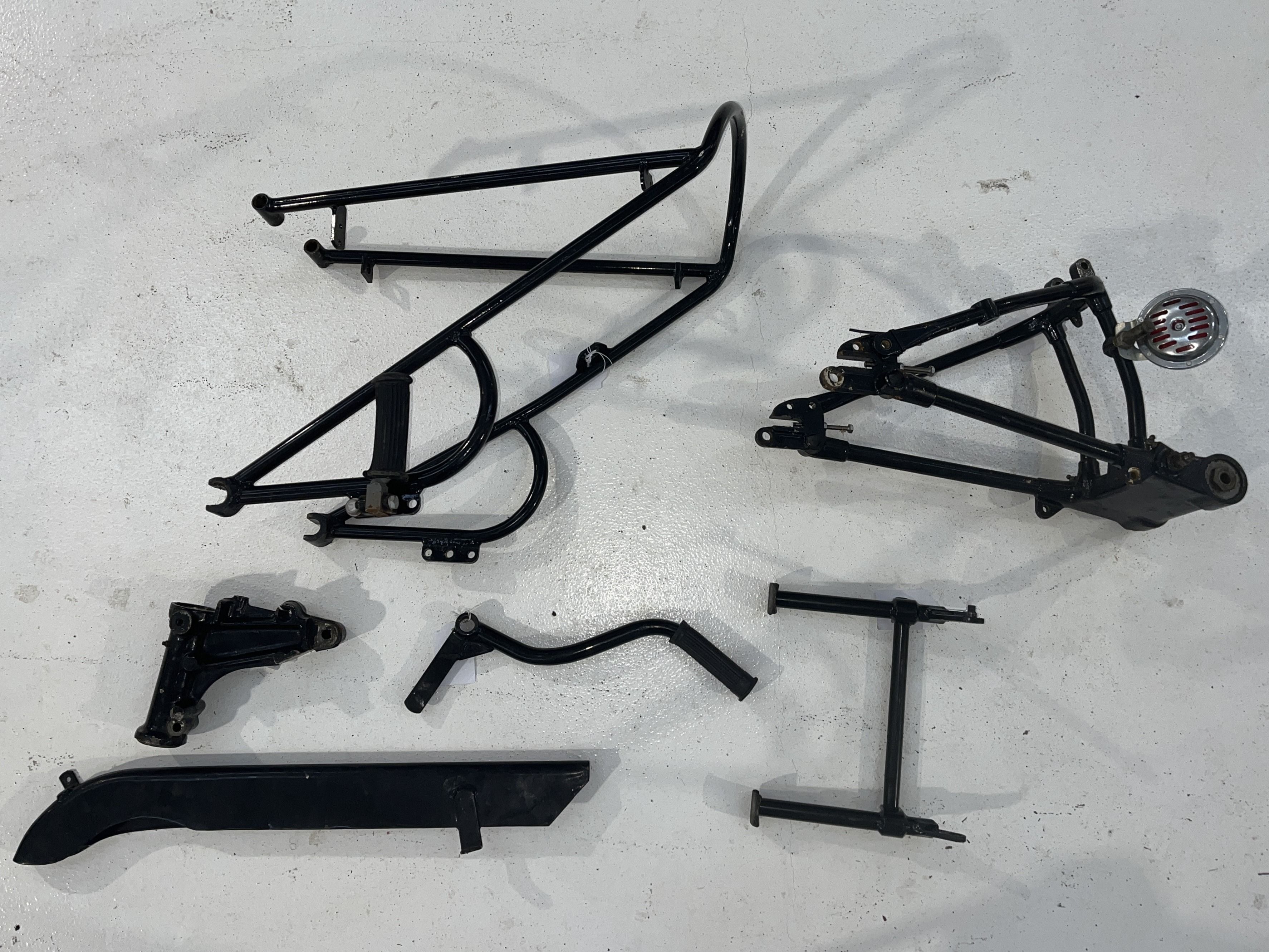 Bonhams Cars : A Vincent Series-D Replica Frame ((6))