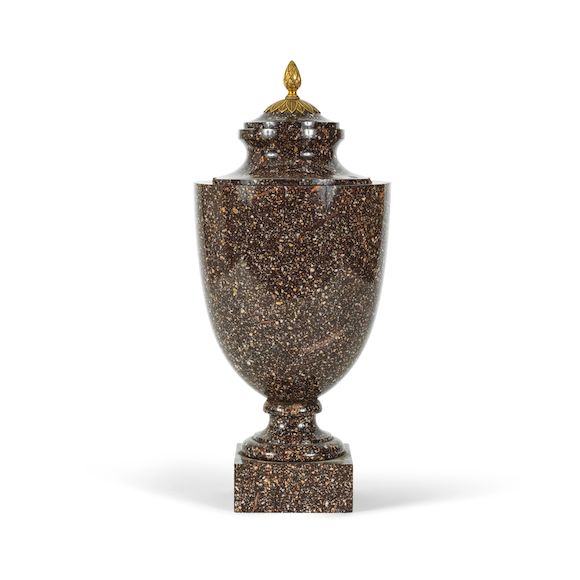 Bonhams Cornette de Saint Cyr : Vase Suédois Neoclassique en porphyre ...