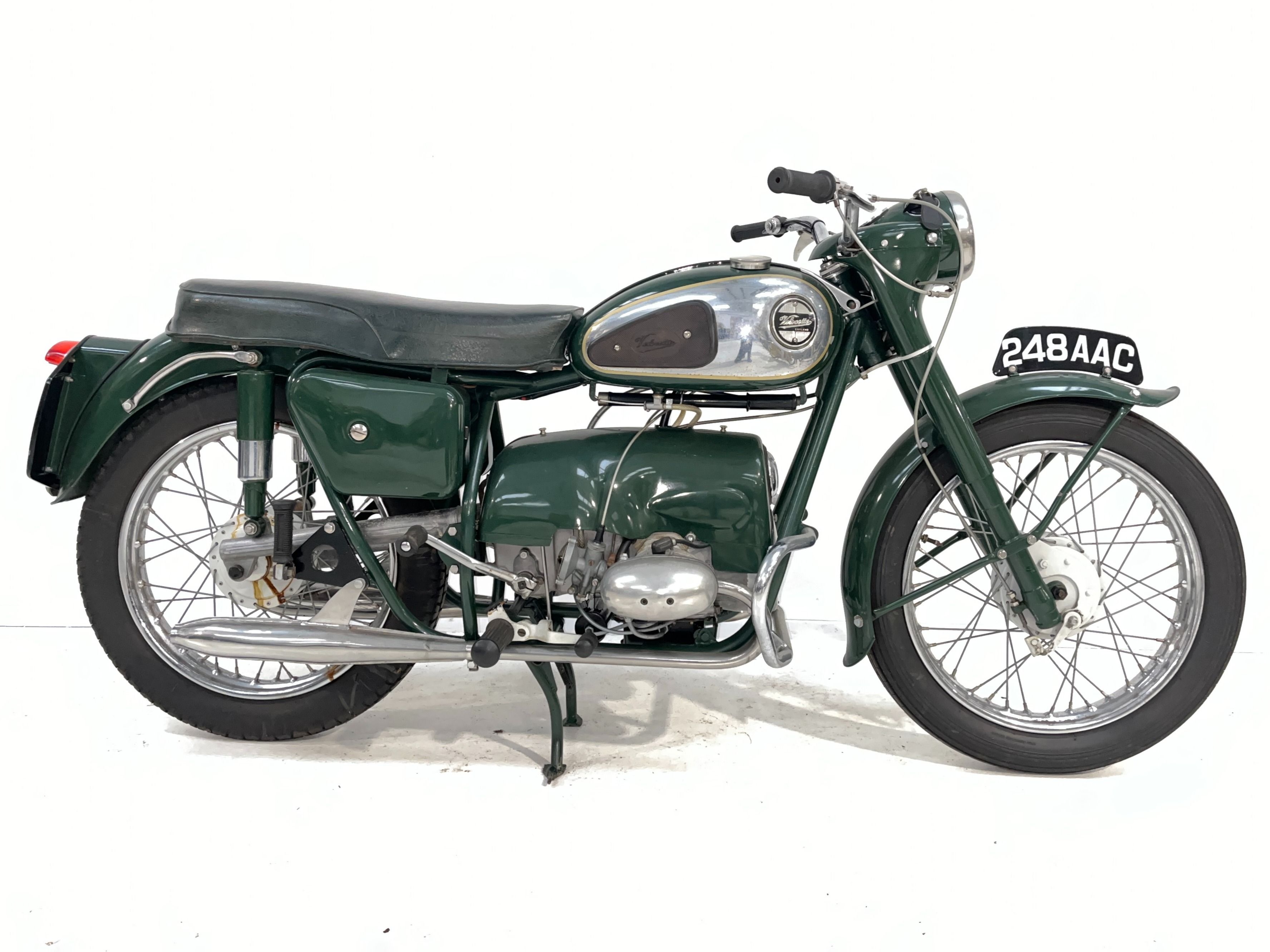 Bonhams Cars : 1958 Velocette 200cc Valiant Frame no. 2234-33 Engine no ...