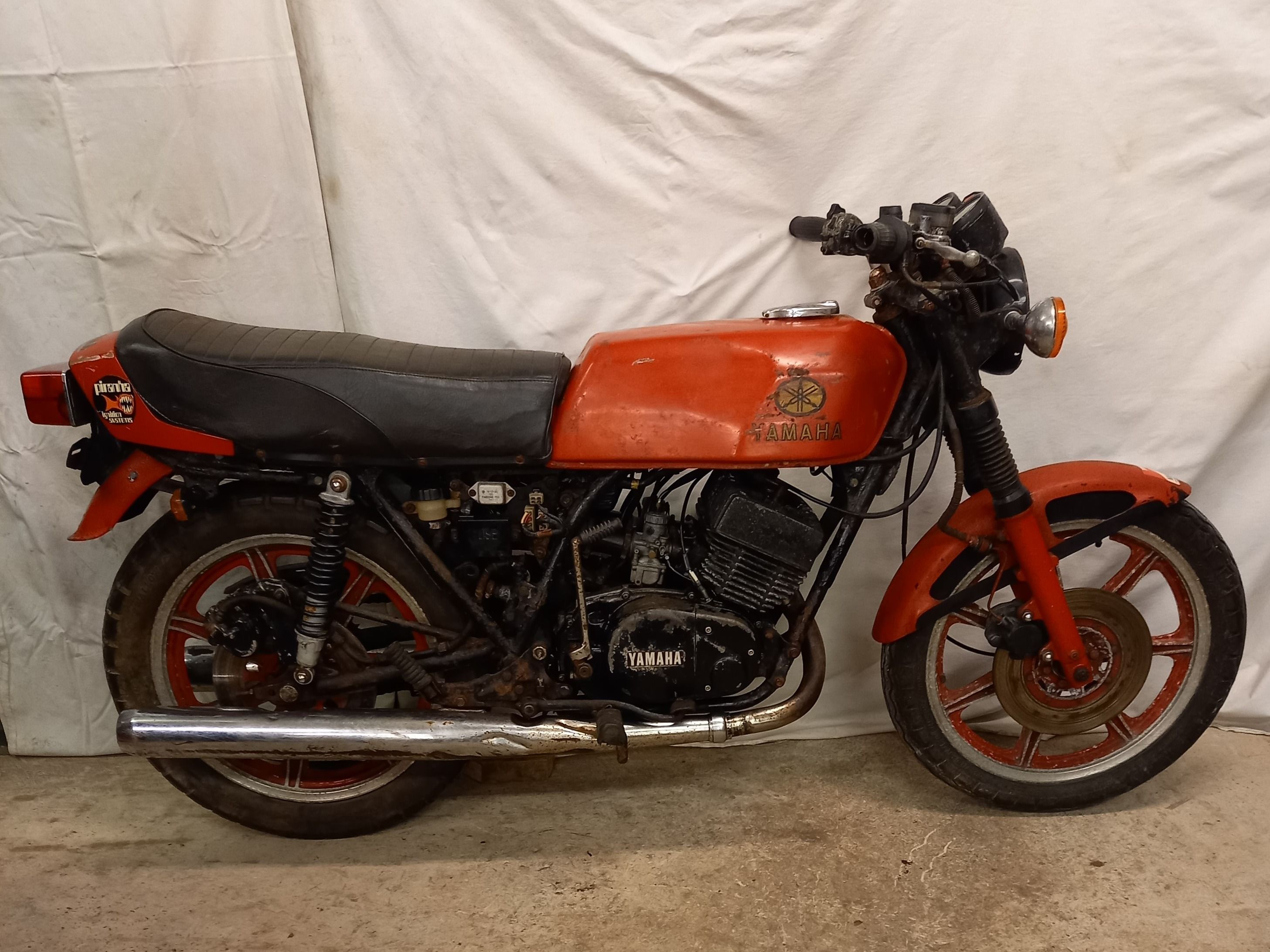 Bonhams Cars : 1978 Yamaha RD250D Project Frame no. 1A2-208283 Engine ...
