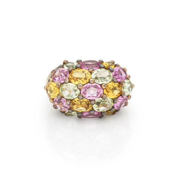 Bonhams Cornette de Saint Cyr : GEM-SET RING BAGUE PIERRES DE COULEUR