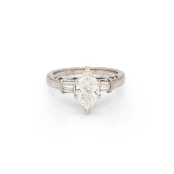 Bonhams Cornette de Saint Cyr : DIAMOND RING BAGUE DIAMANTS