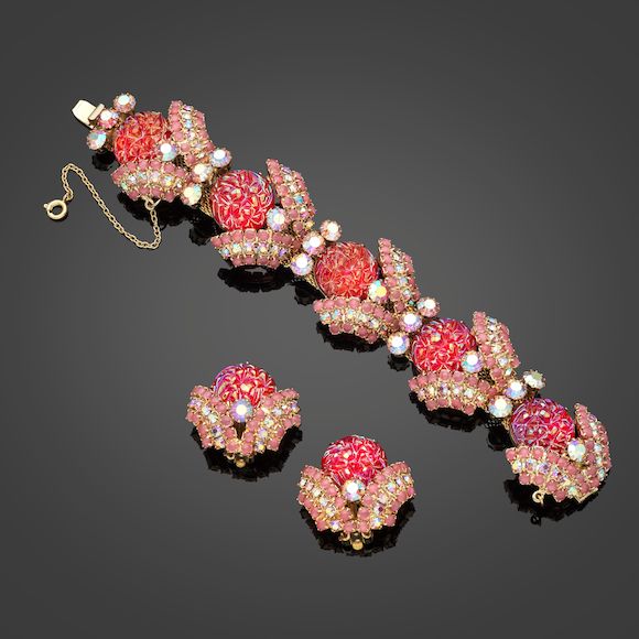 Bonhams Cornette de Saint Cyr : SCHIAPARELLI Licence, circa 1960. Demi ...