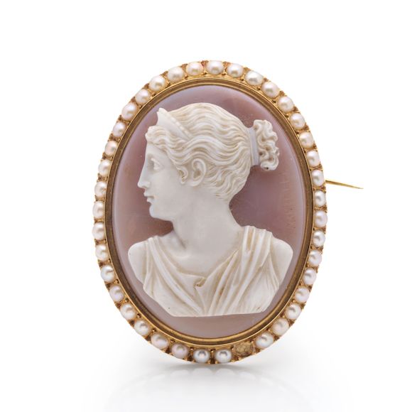 Bonhams Cornette de Saint Cyr : NICOLAS MORELLI (1771-1838): BROCHE CAMEE AGATE ET PERLES, ECOLE ...