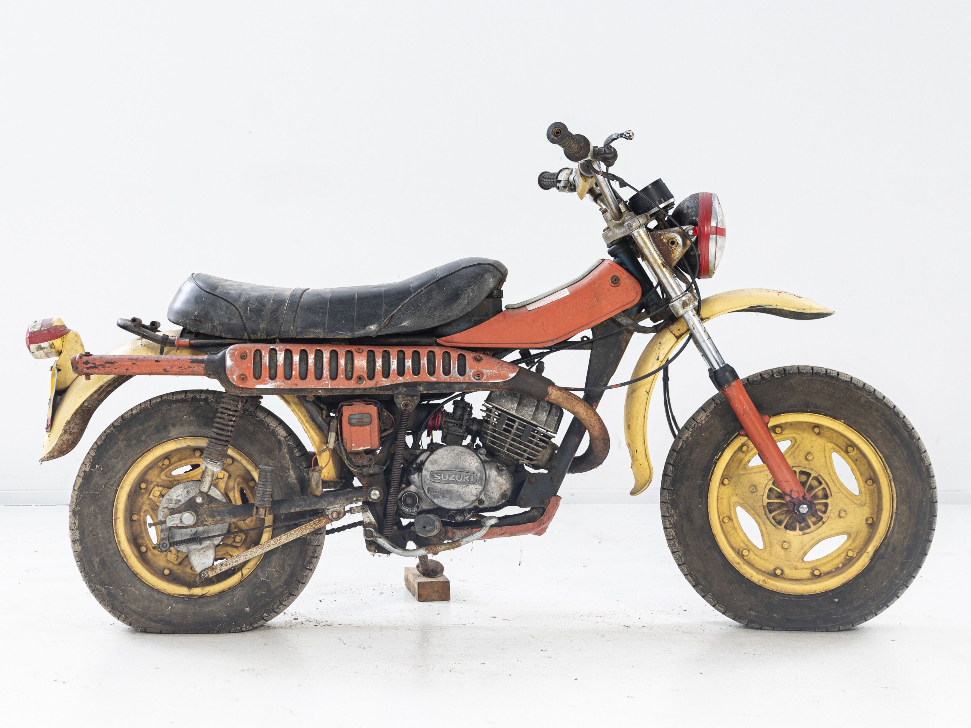 Bonhams Cars : Property of a deceased's estate, 1976 Suzuki RV125 Van ...