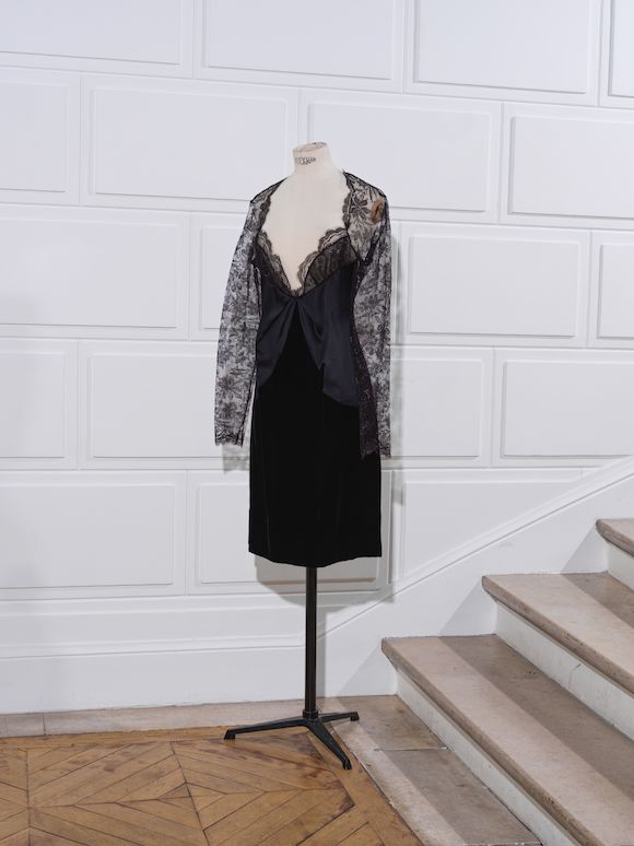 Bonhams Cornette de Saint Cyr : GIVENCHY, collection Haute Couture ...