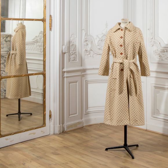 Bonhams Cornette de Saint Cyr : Emanuel UNGARO Parallèle, collection ...