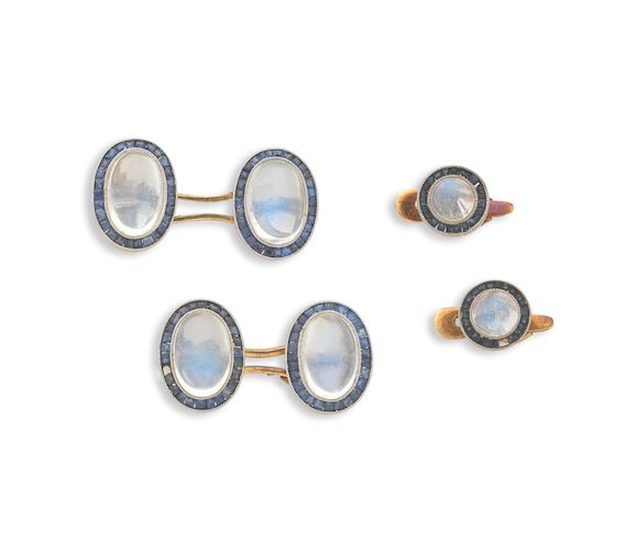 Bonhams : MOONSTONE AND SAPPHIRE DRESS SET, CIRCA 1910