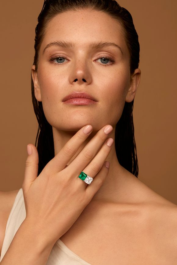 Bonhams : VAN CLEEF & ARPELS EMERALD AND DIAMOND RING, CIRCA 1930