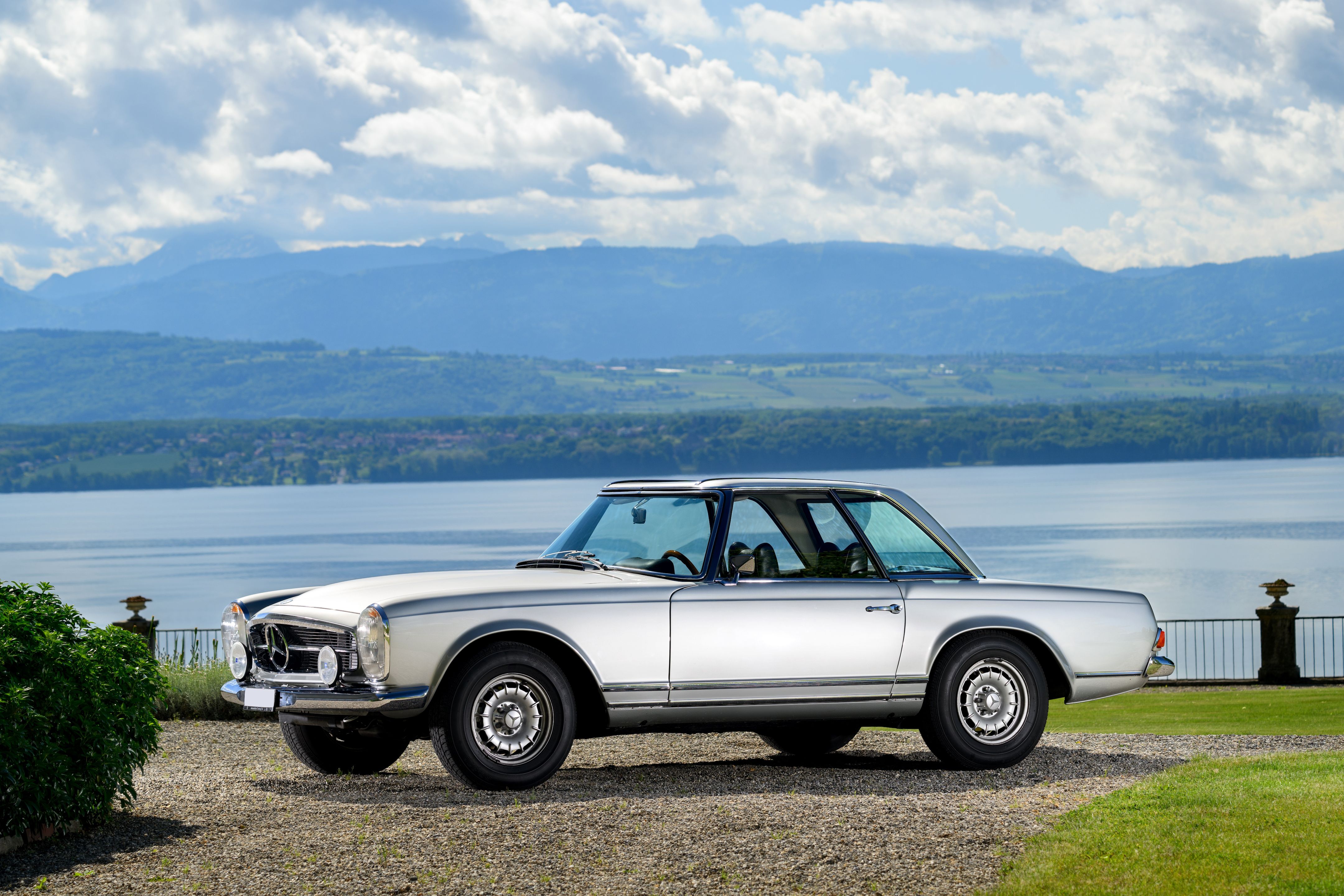 Bonhams Cars : 1968 Mercedes-Benz 280 SL 'Pagoda' Chassis no. 113 044 ...