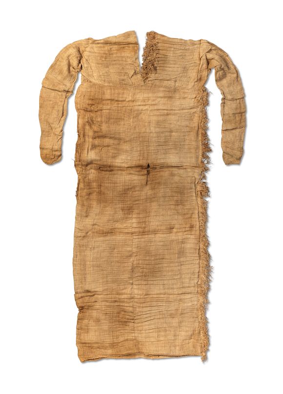 Bonhams : An Egyptian pleated linen tunic