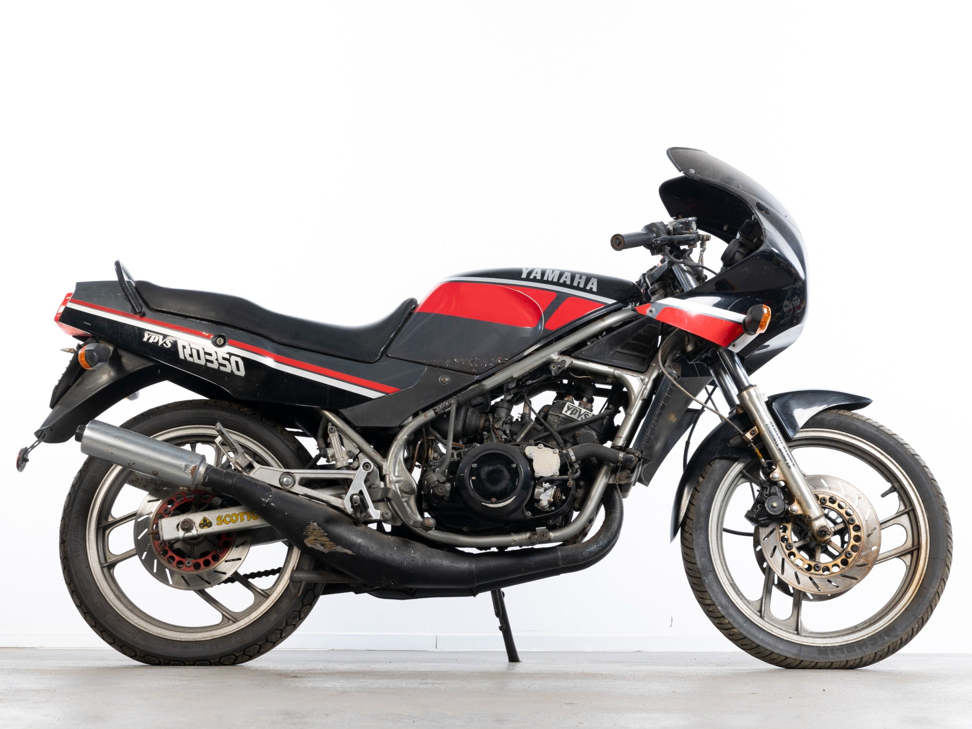 Bonhams Cars : c.1986 Yamaha RD350 F2 YPVS Frame no. *1WT-017966 ...