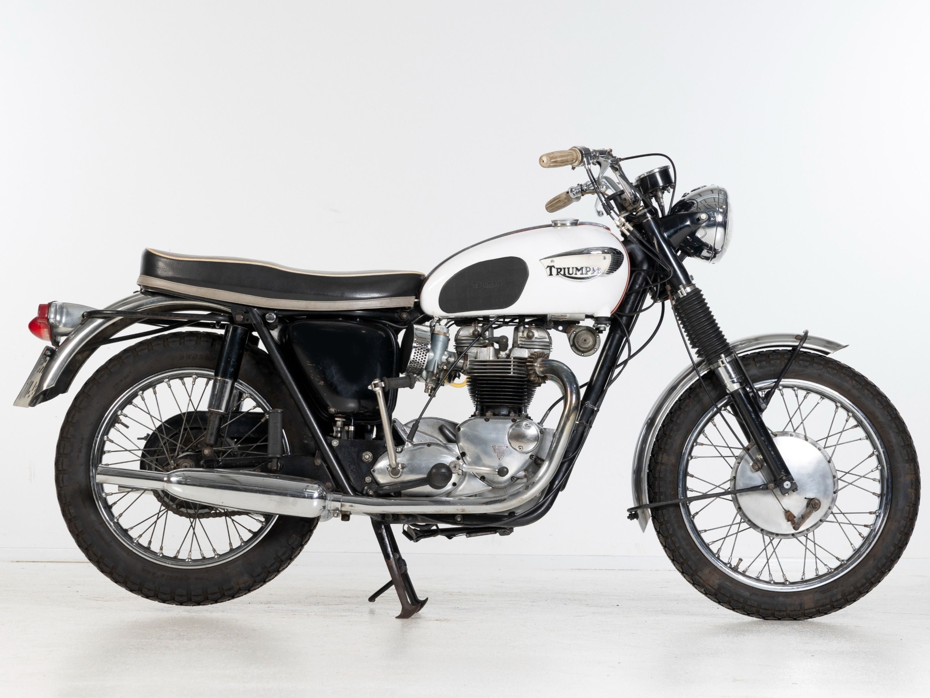 Bonhams Cars : 1966 Triumph 649cc T120R Bonneville Frame no. T120R DU ...