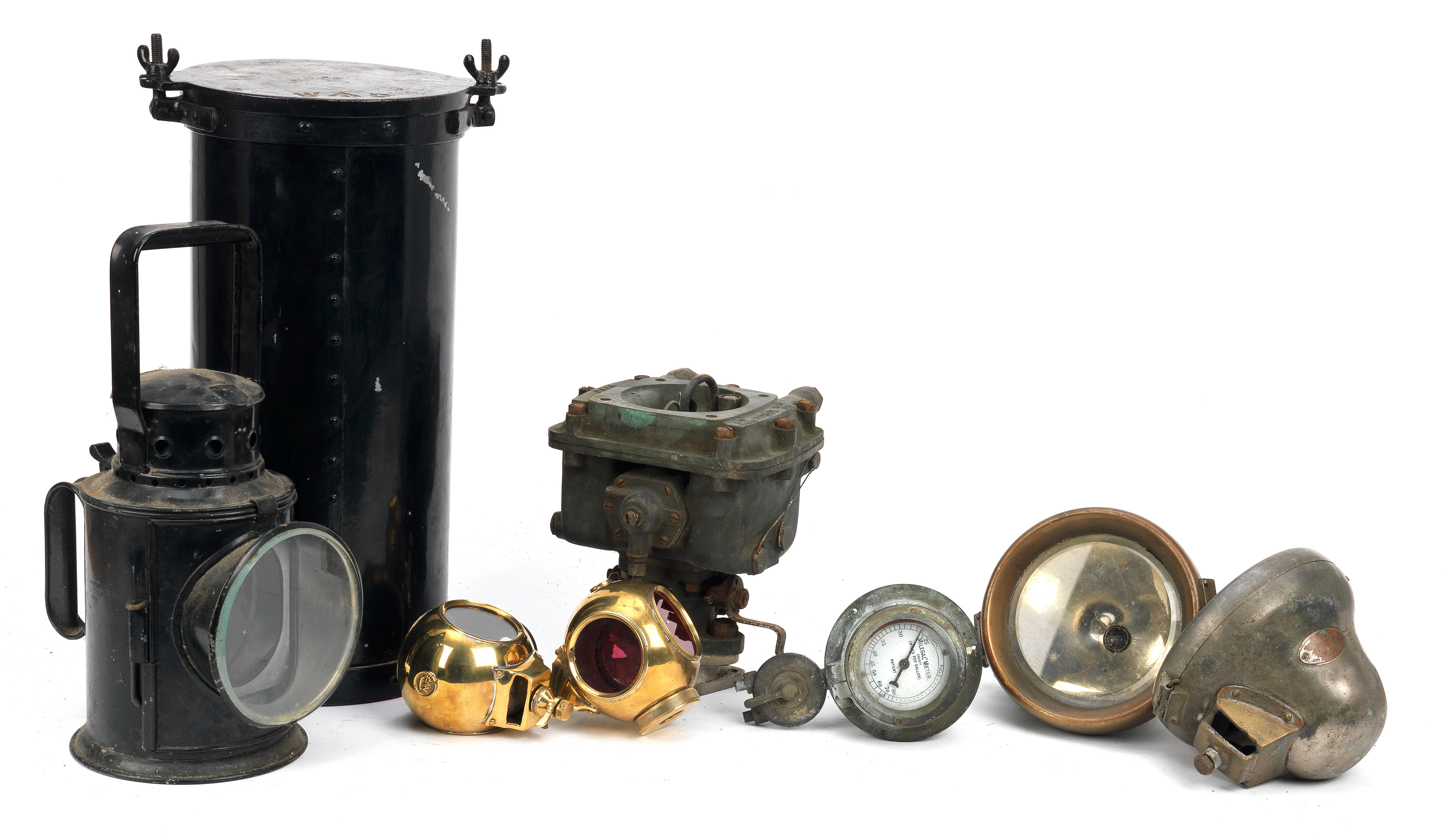 Bonhams Cars Assorted Automobilia Qty