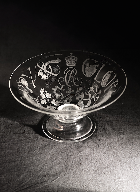 Bonhams : Glass Bowl by Carl Nordbruch, engraved by Tracey Sheppard FGE ...