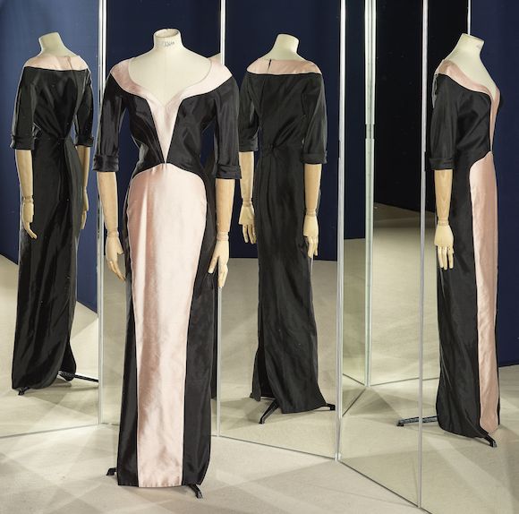 Bonhams Cornette de Saint Cyr : Thierry MUGLER, collection Prêt à ...