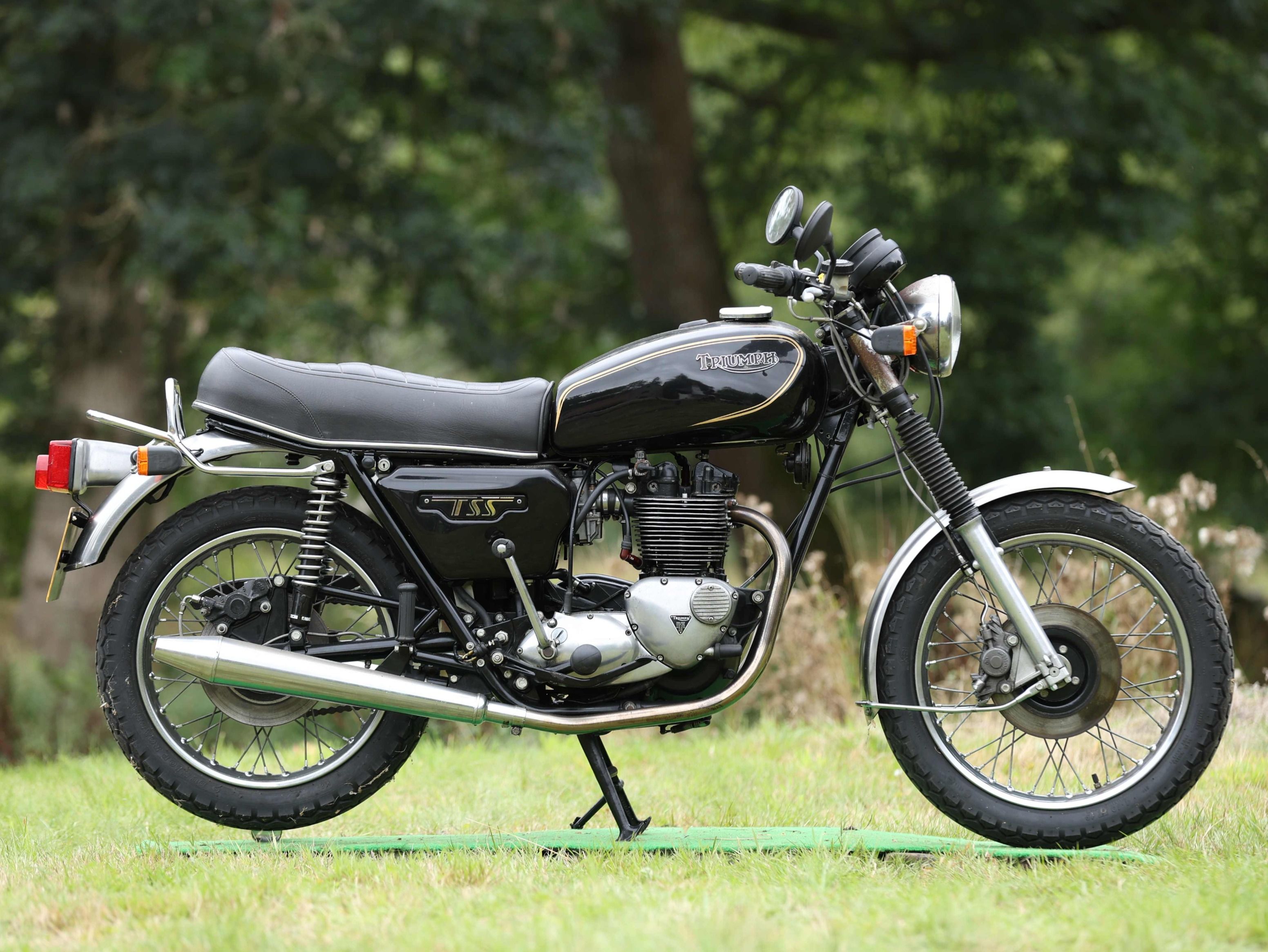Bonhams Cars : 1982 Triumph 750cc TSS Frame no. DEA33215 Engine no ...