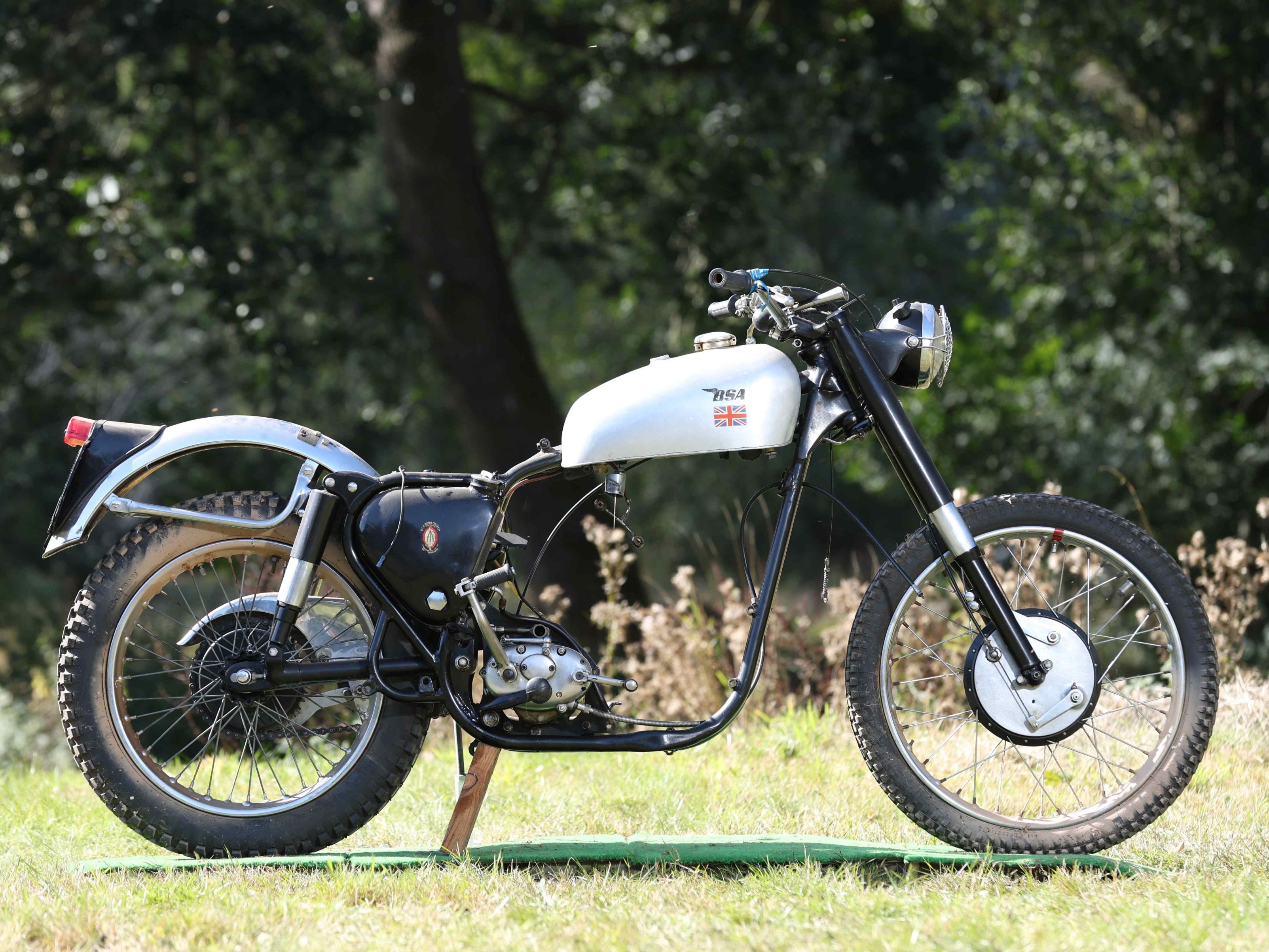 Bonhams Cars : Formerly the property of Arthur Lampkin, 1957 BSA 500cc ...