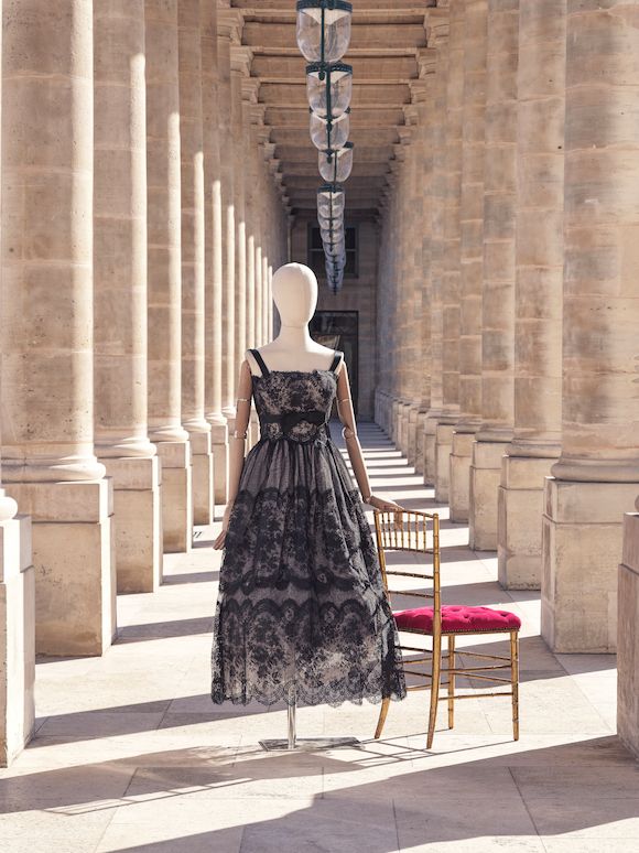 Bonhams Cornette de Saint Cyr : Christian Dior, collection Haute ...