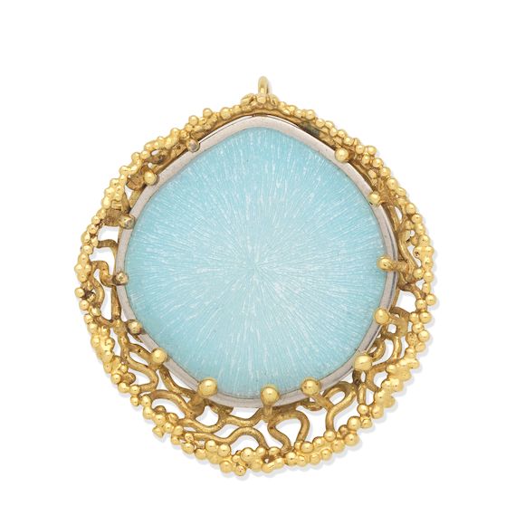 Bonhams : SIMON BENNEY & JOHN DONALD: GOLD AND ENAMEL BROOCH/PENDANT,