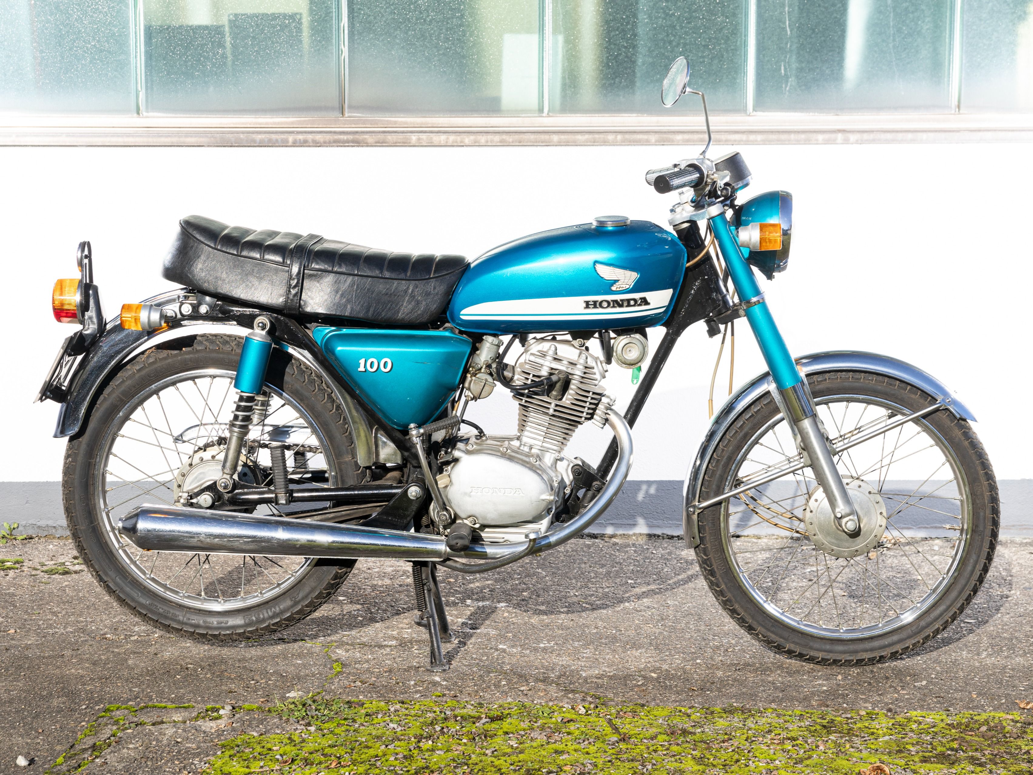 Bonhams Cars : 1973 Honda CB100 Super Sports Frame no. CB100-139666 Engine no. CB100E-139584