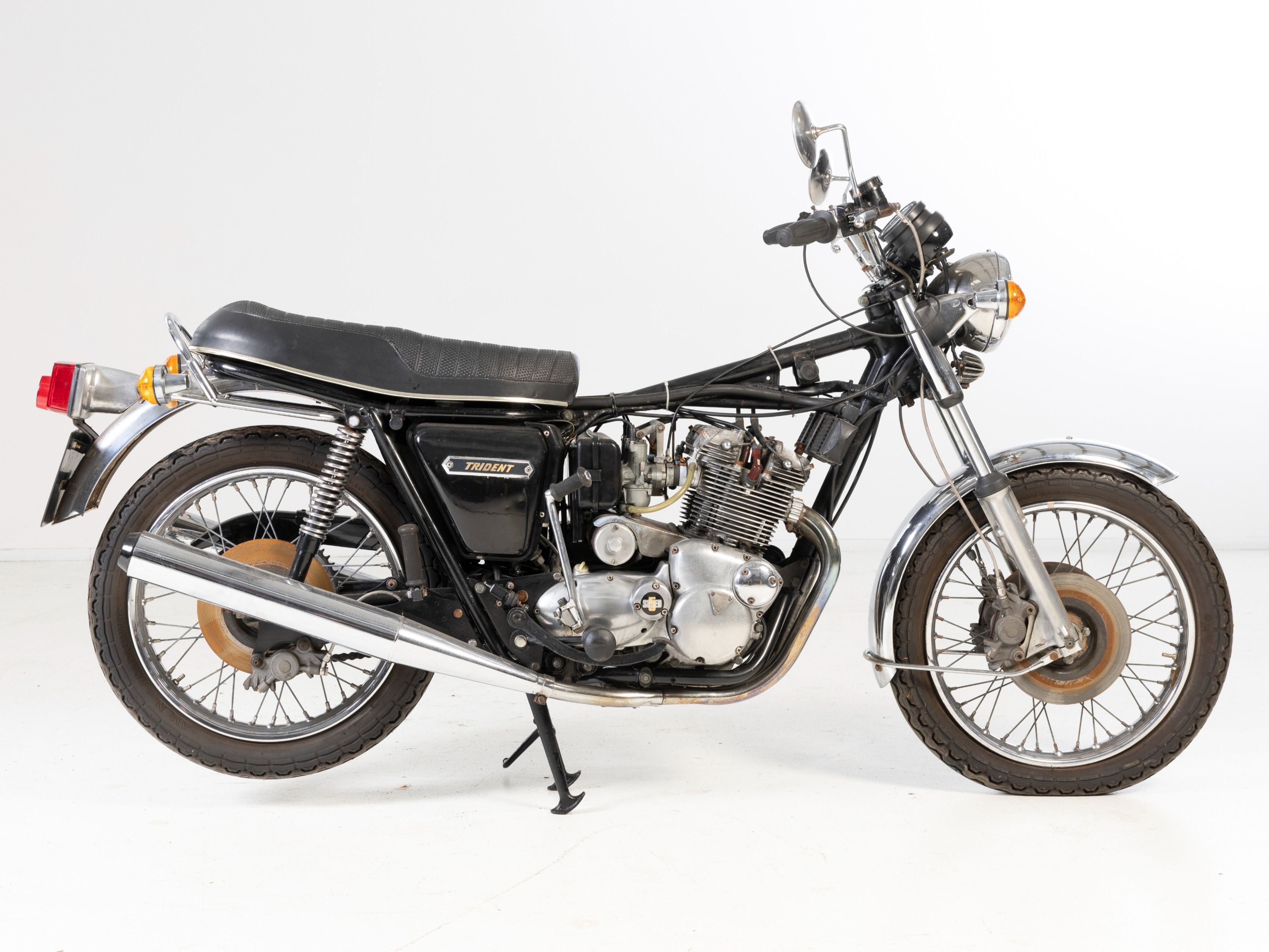 Bonhams Cars : 1976 Triumph 740cc T160 Trident Project Frame no. T160 ...