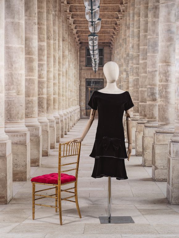 Bonhams Cornette de Saint Cyr : Yves Saint Laurent, collection Haute ...