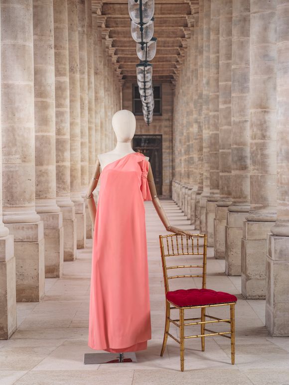 Bonhams Cornette de Saint Cyr : Christian Dior, collection Haute ...