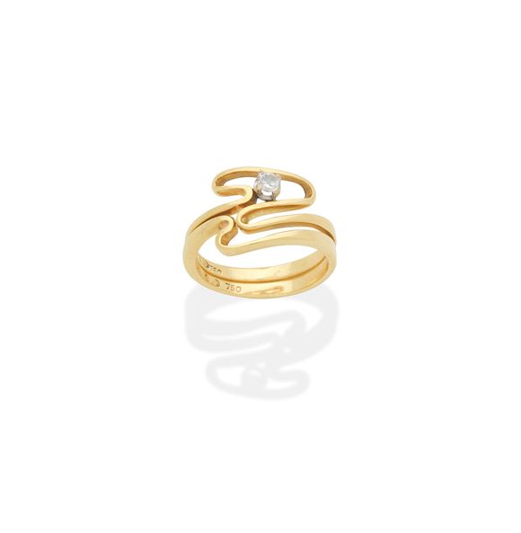 Bonhams : GILLIAN PACKARD: DIAMOND-SET RING AND GOLD RING,