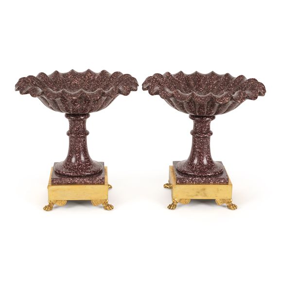 Bonhams Cornette de Saint Cyr : Paire de tazze italiennes en porphyre ...