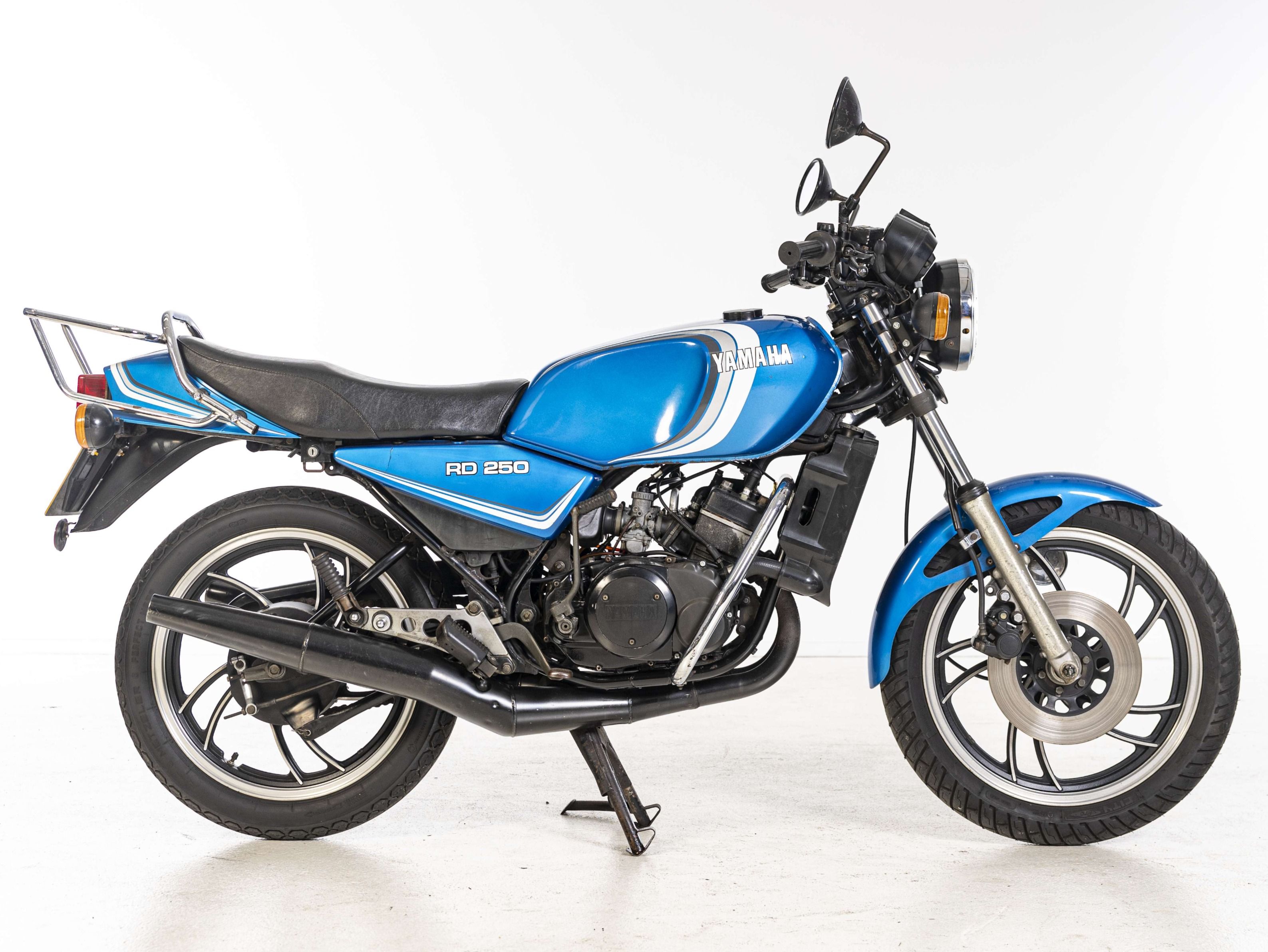 Bonhams Cars : 1984 Yamaha RD250LC Frame no. *4L1-500965* Engine no ...