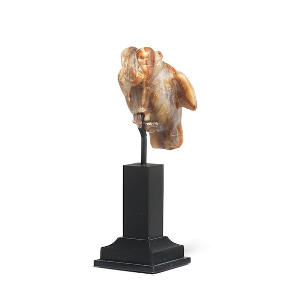 Bonhams : A Near Eastern agate amulet of an Imdugud bird