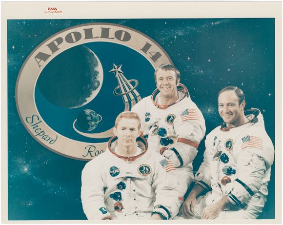Bonhams Cornette de Saint Cyr : [Apollo 14] THE APOLLO 14 CREW: NASA ...